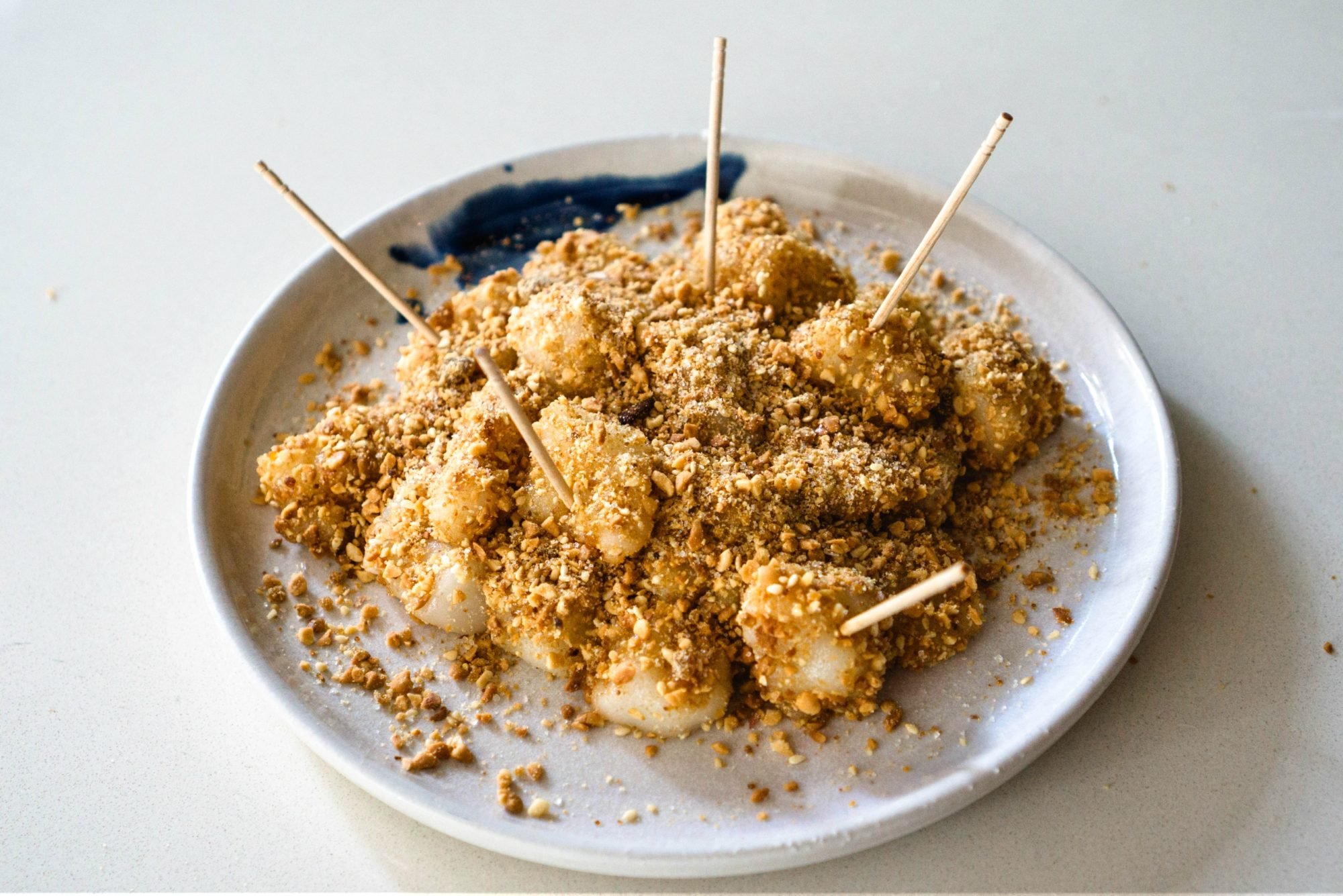 Aprenda a receita doce de mochi com leite de micro-ondas